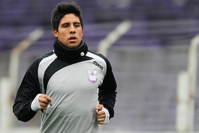 Tenfield.com » Defensor Sp.: Ramón Arias se corre al medio; Mario Risso ...