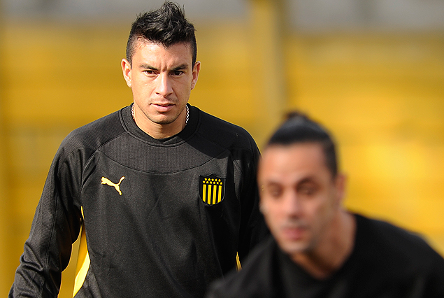 Tenfield.com » Peñarol: “Lolo” Estoyanoff y “Japo” Rodríguez adentro