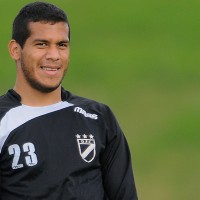 Tenfield.com » Danubio se afirma en los mismos once