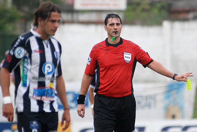 Tenfield.com » Juventud: Renzo Pozzi y Matías Soto al margen por amarillas