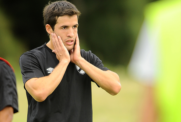 Tenfield.com » Danubio: Vuelve Camilo Mayada por Leandro Sosa