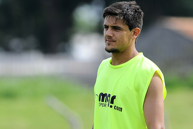 Tenfield.com » Racing: Darwin Torres en la cancha