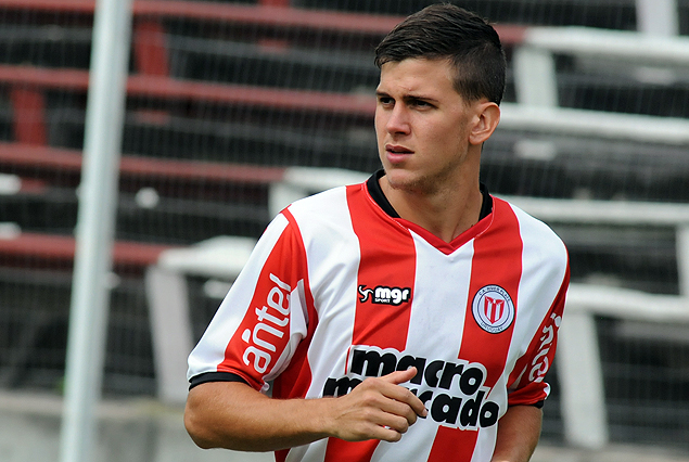 Tenfield.com » River rentó 3 puntos y es puntero