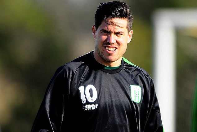 Tenfield.com » Jean Pierre Barrientos, firmó por un año