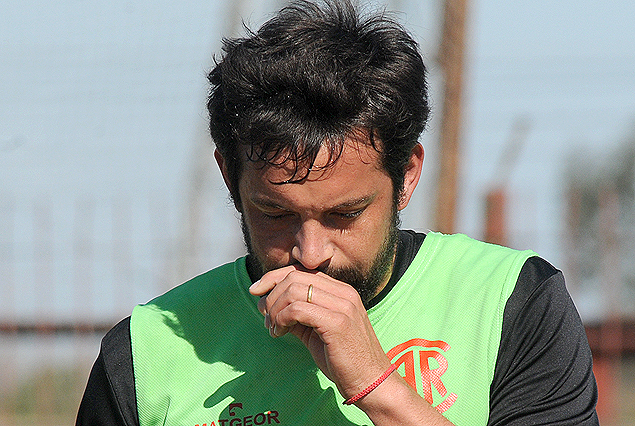 Tenfield.com » Matías Mier juega solo si está bien,