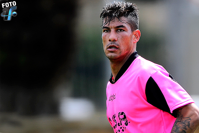 Tenfield.com » Royón apronta su vuelta con goles