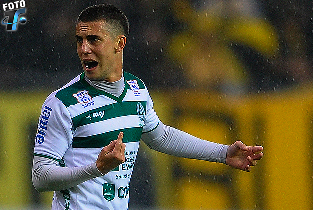 Tenfield.com » Milessi, el dueño de la pelota