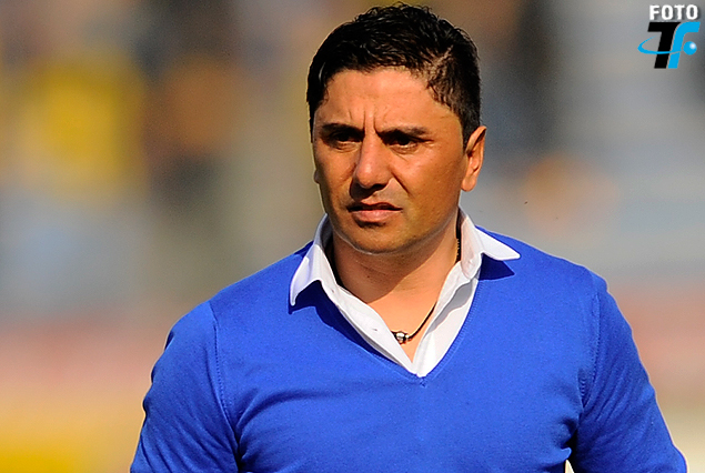 Tenfield.com » Presentan a Pablo Rodríguez; renovó Tabárez