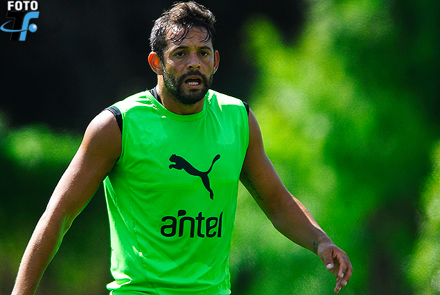 Tenfield.com » Peñarol: Mier jugó por “Cebolla”