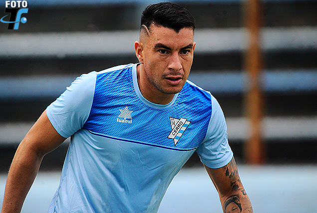 Tenfield.com » Cerro: equipo de punta