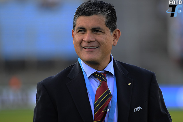 Tenfield.com » ¿Se repetirá ahora como veedor?