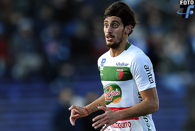 Tenfield.com » Sebastián Sosa a Argentina