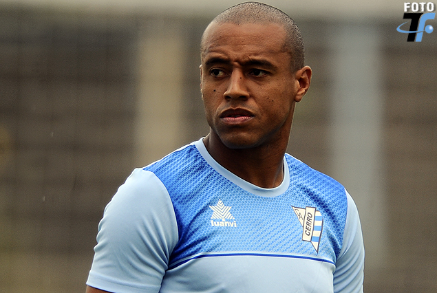 Tenfield.com » Con Pintos y Lugo