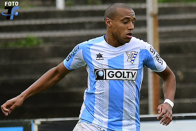 Tenfield.com » Pablo Pintos suspendido