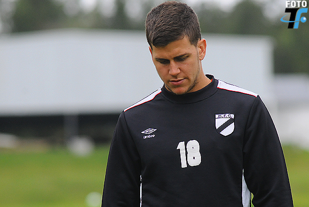 Tenfield.com » Esperan evolución de Leandro y Ribair