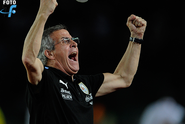 Tenfield.com » Los números de Tabárez: DT celeste con saldo positivo en ...