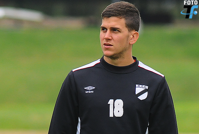 Tenfield.com » Leandro Rodríguez al ataque