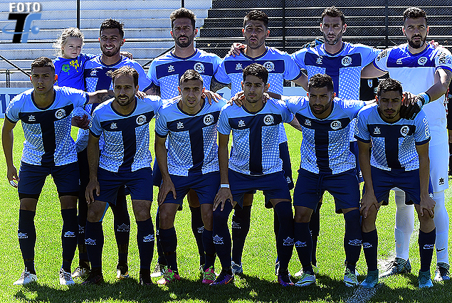 Tenfield.com » Torque goleó y se va “expreso”