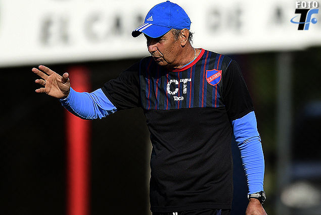 Tenfield.com » Falero insiste en lo táctico