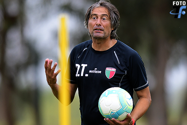 Tenfield.com » Apud con equipo abierto